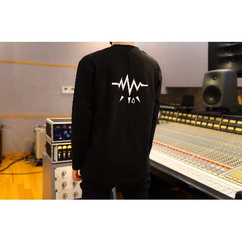 【Neru】ロンT BK（Lサイズ） / vvstore